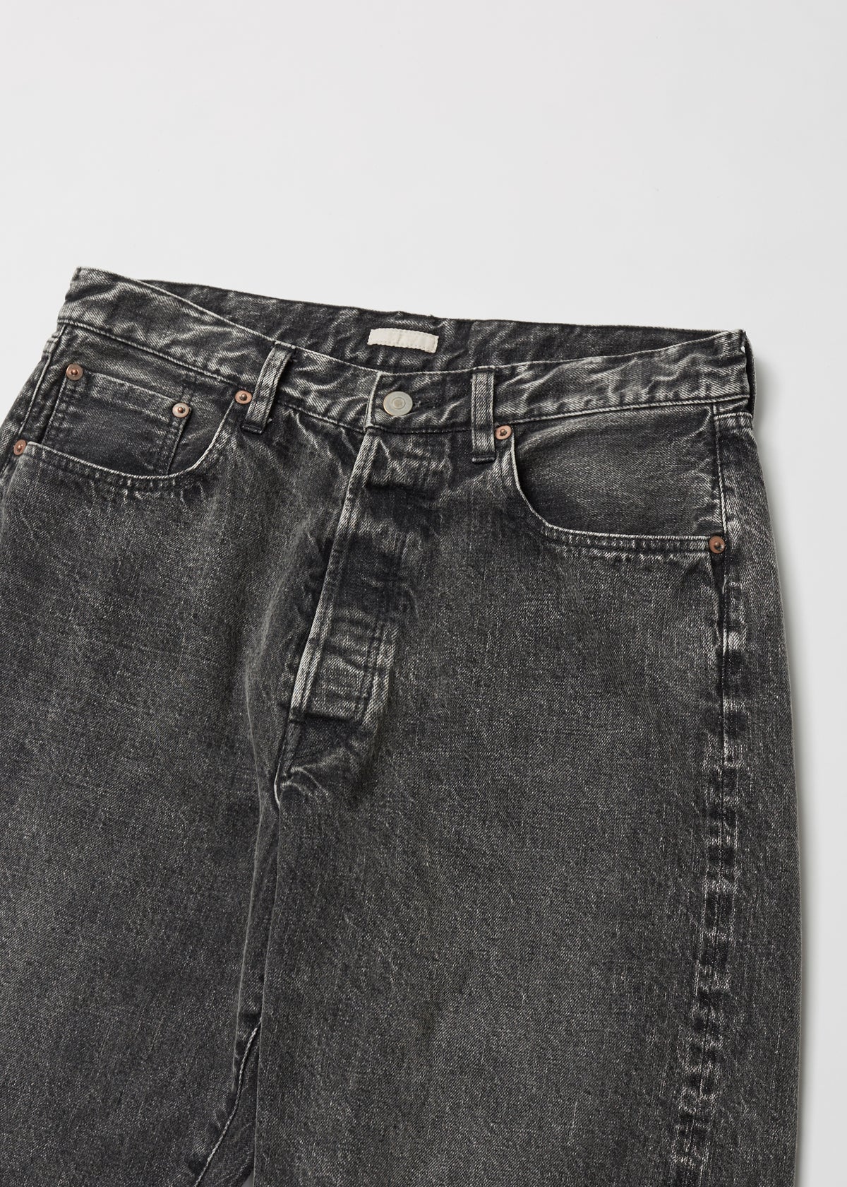 WASHED SELVEDGE BLACK DENIM 5P PANTS | ULTERIOR online store